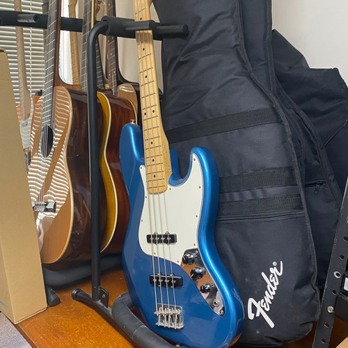 Fender Jazz Bass / Blue | Mixmasters Pro Audio
