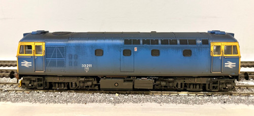 Heljan 3386 BR Class 33 33211 | TrainMania