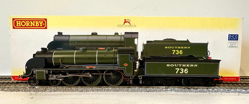 Hornby R2580 LSWR N15 736 Excalibur | TrainMania