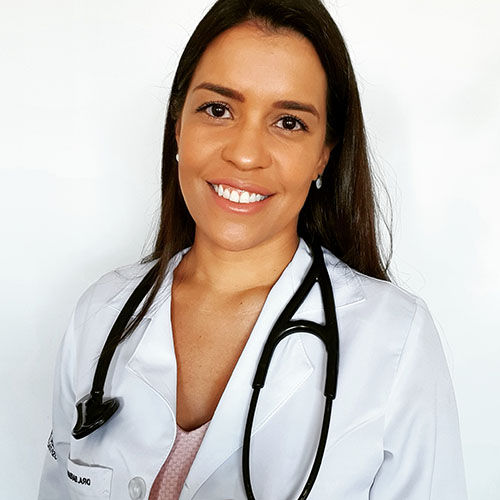 Dra. Barbara Rubim Alves