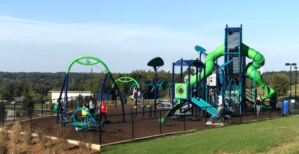 8 playgrounds around Fort Mill your kids will love
