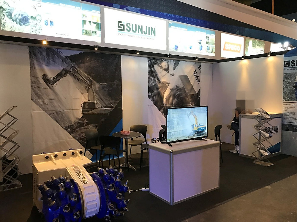 2018 exhibition at Philippines