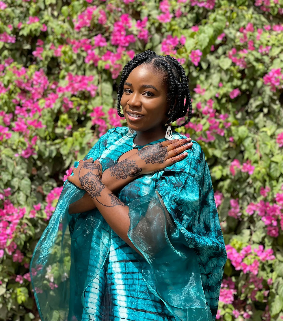 Traditional Fulani Attire, Mudukare & Henna