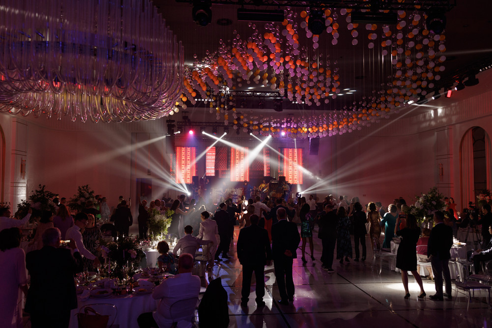 DESPRE NOI | Madison Park