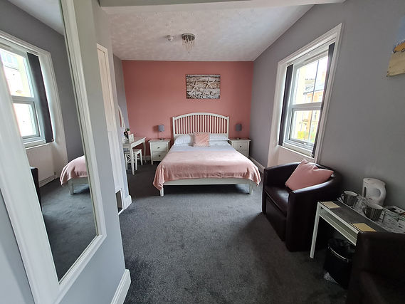 Room 6 Info | Kimberley House