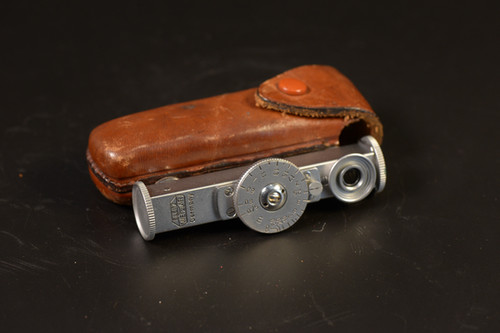 LEITZ Fokos 'On/Off Camera' Rangefinder (METERS): Mint- | FilmFurbish