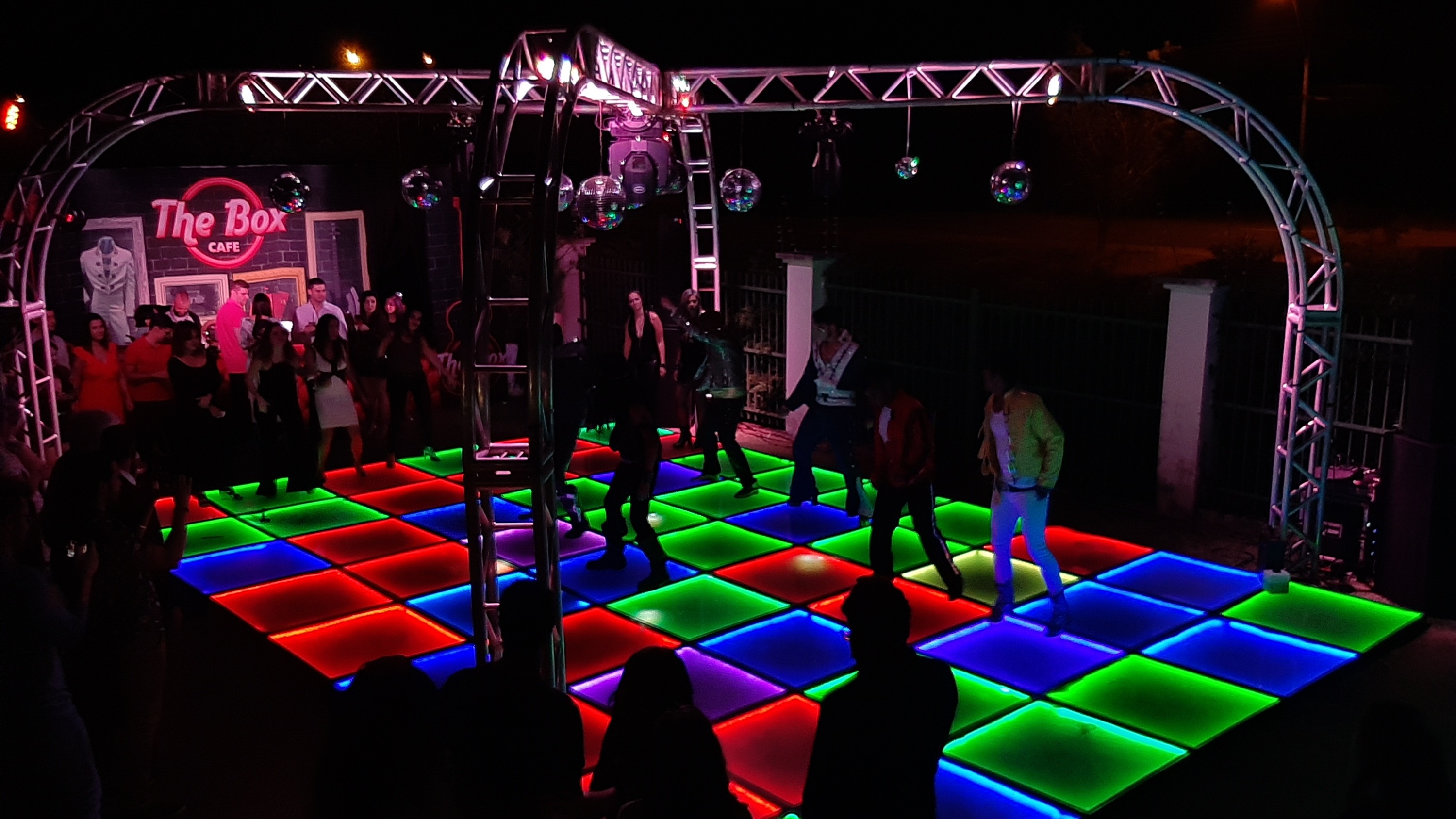 Dj Para Festas e Eventos | Brasília | Balada - Djs Som e Iluminação