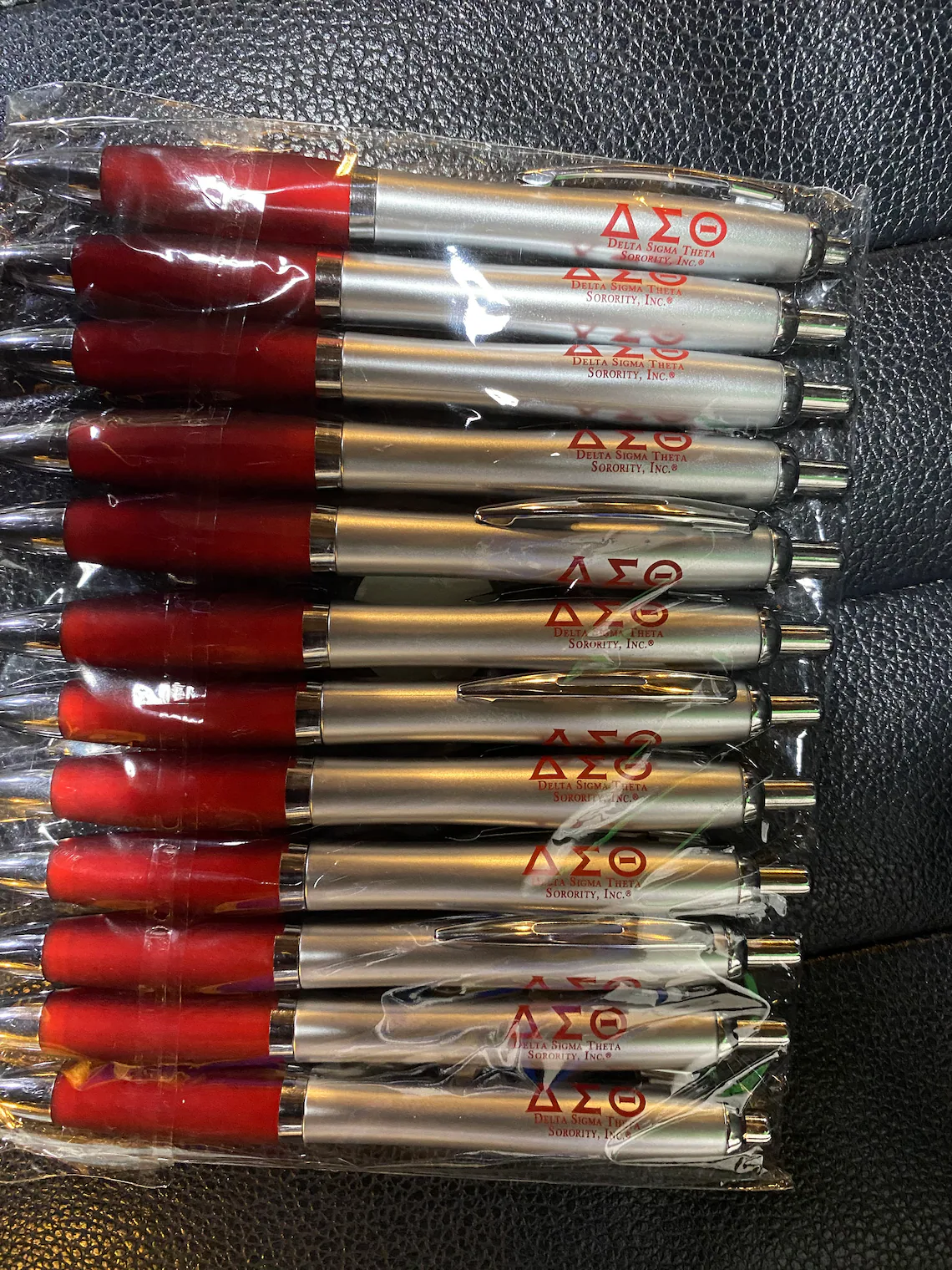 Licensed retailer of Delta Sigma Theta apparel and accessories.