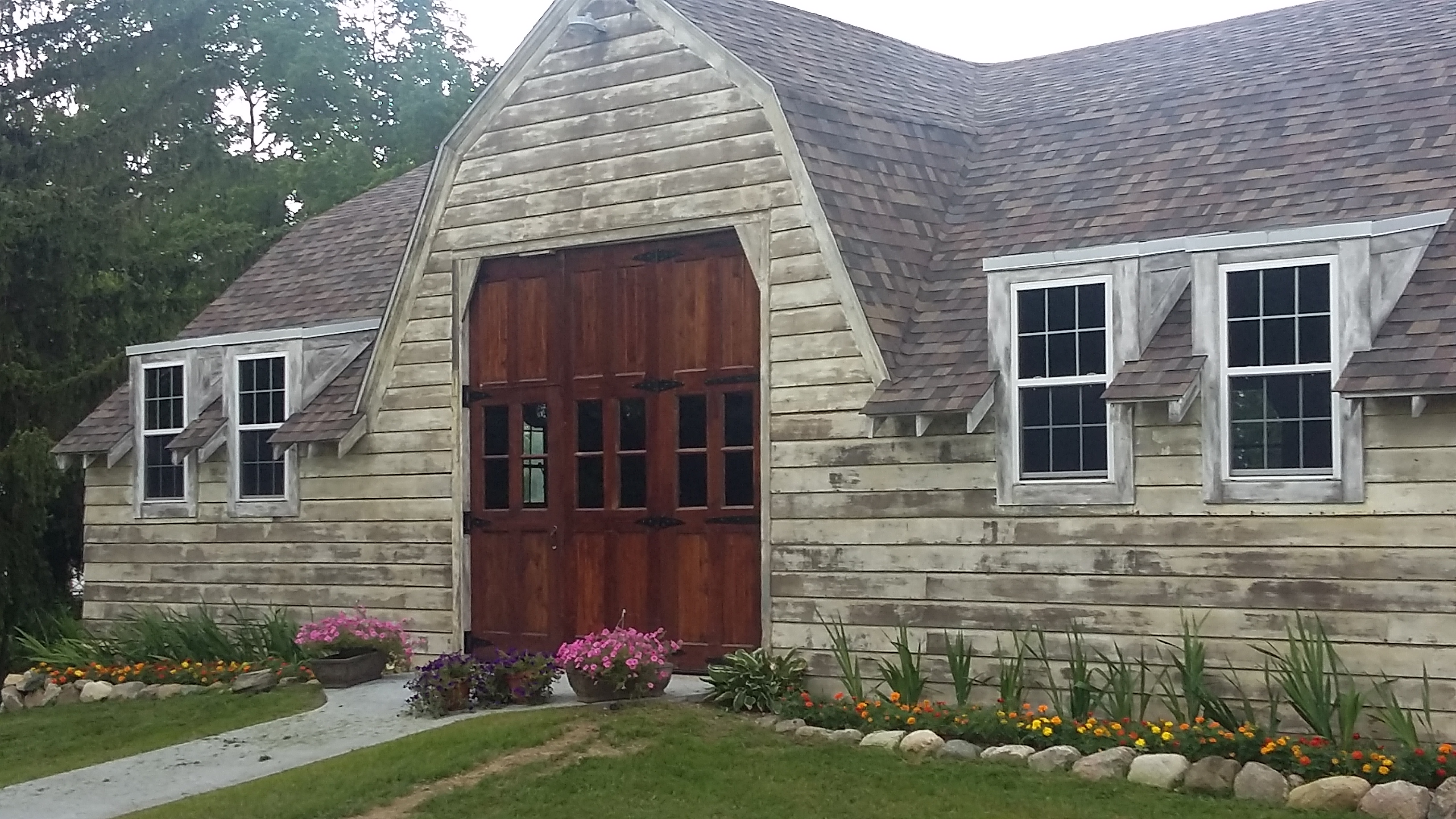 The Grand Belle l Wedding Barn, Reception & Ceremony