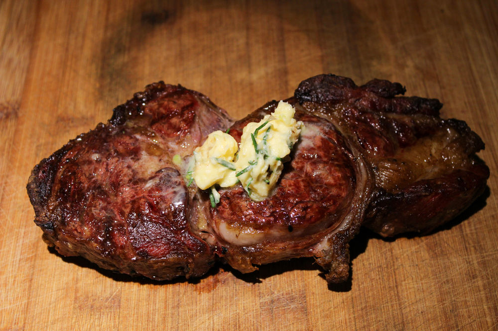 Rib Eye con Mantequilla de Romero y Ajo, Rib Eye a la SaL, Queso ...
