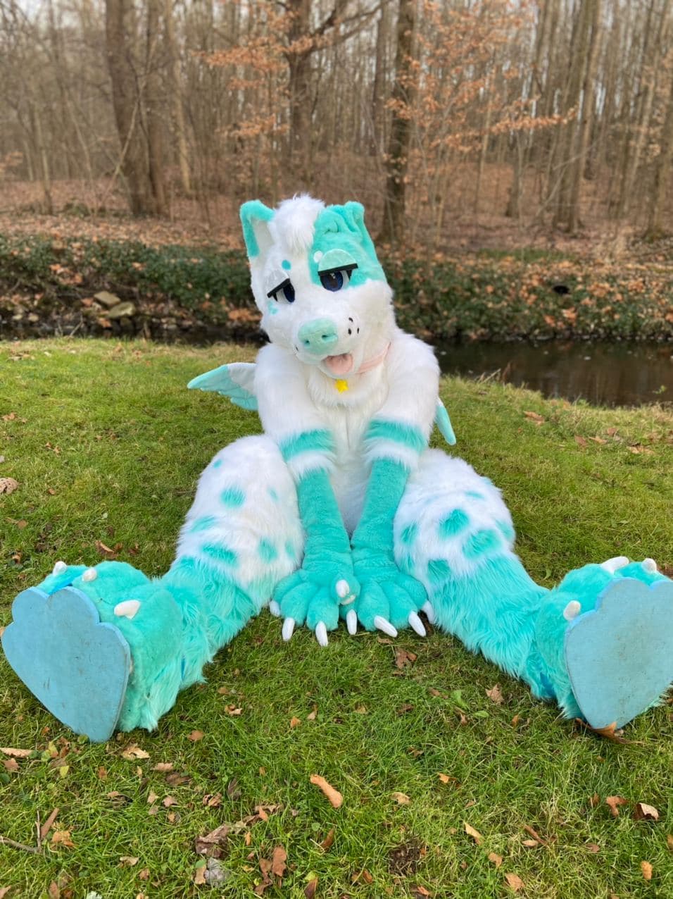 Commissions | Cosmell Cosplay