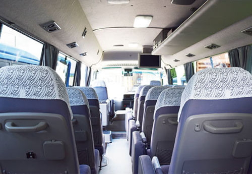 492 TOYOTA COASTER 28席