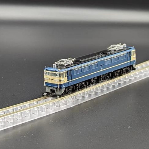 Kato 3060-4 - EF65-500 Electric Locomotive (Limited Express Livery) | J Scale