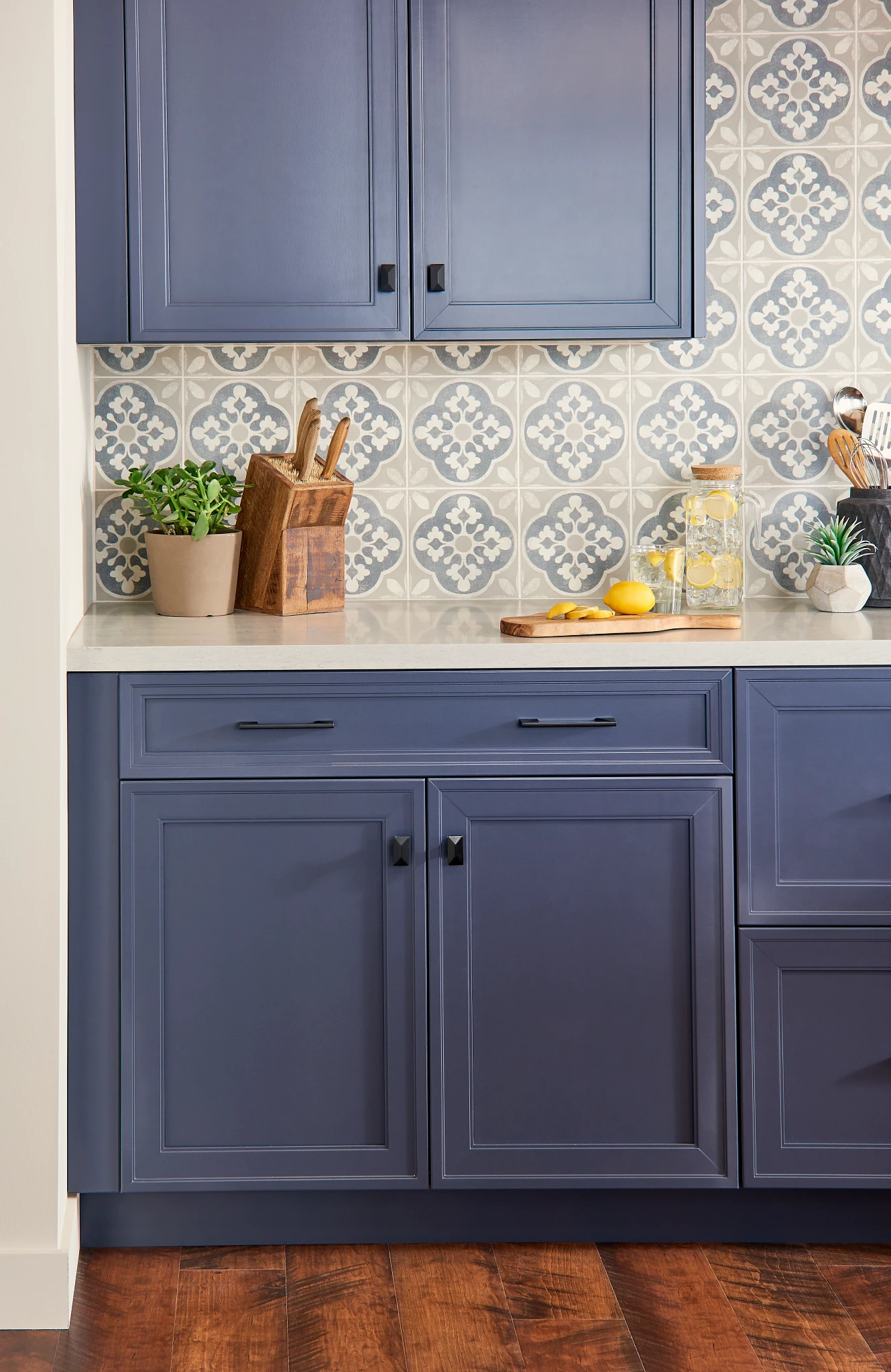 UltraCraft Stickley Natural Cabinets | Alba Kitchen