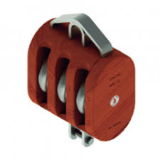 EXTRA HEAVY WOOD SHELL TRIPLE BLOCK | Nautical Marine AK