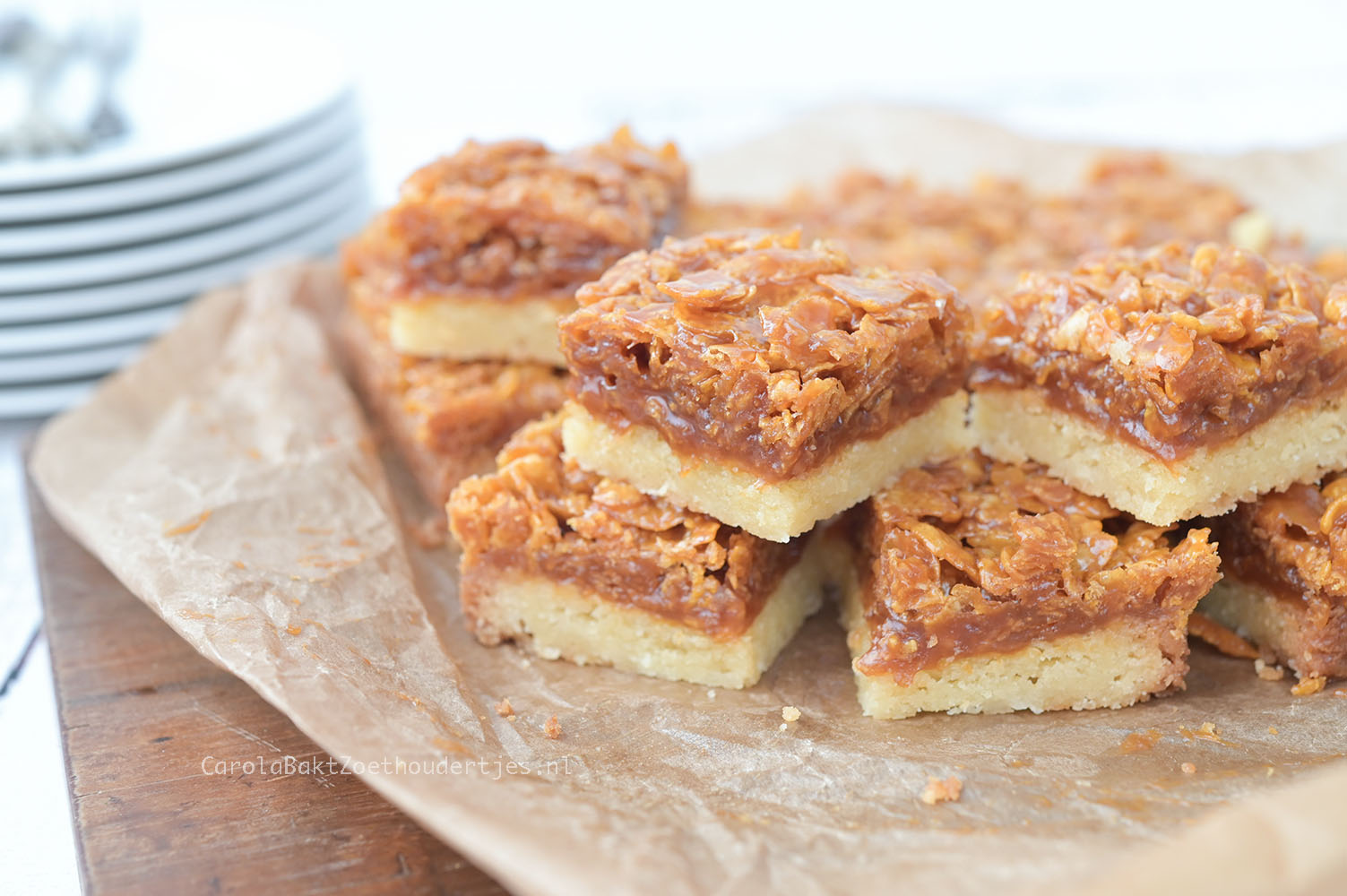 Boterkoek met karamel cornflakes topping