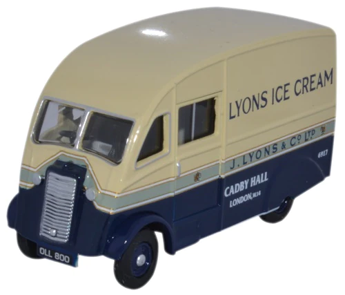 #D# Commer Q25 Lyons Ice Cream | TierneyModelRailway
