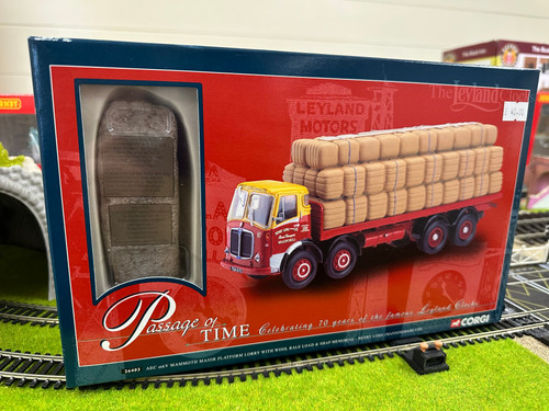 AEC mkV MAMMOTH MAJOR PLATFORM LORRY | TierneyModelRailway