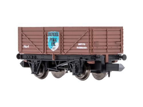 Ventilated Van Brewdog Punk IPA Weathered | TierneyModelRailway