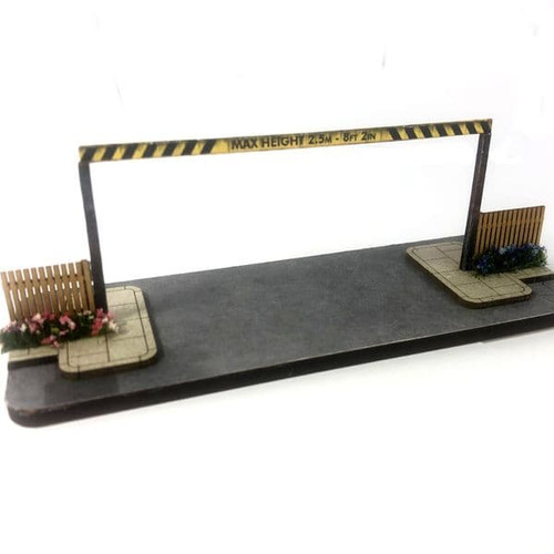 Car Park Height Restriction Barriers (Pack of 2) | TierneyModelRailway