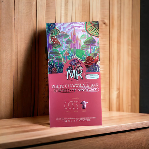 Magic Kingdom Shrooms Strawberry Shortcake 4g | www.nunzclub.com