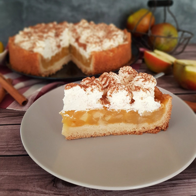 Apfeltorte mit Sahnehaube (TM) - das Rezept - Jofoodwerkstatt