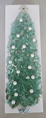 #121B Green glass tree with white pearls and glass base | Re-Generation