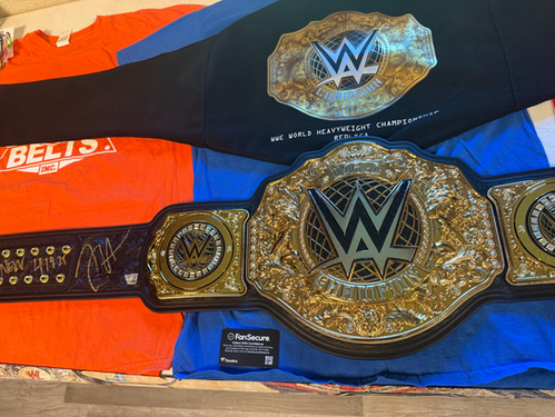 Jey Uso WWE Autographed World Heavyweight Championship Replica | A&J'S ...
