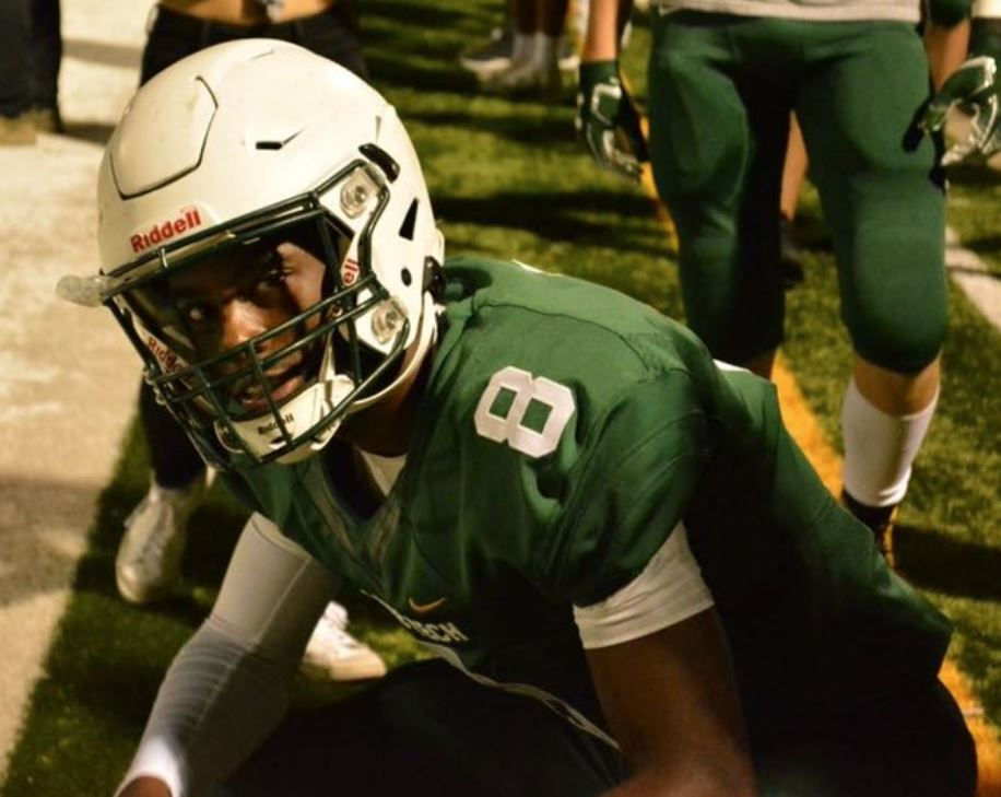 Deep Dish Football GOTW Player Spotlight: Chatting With Lane Tech QB ...