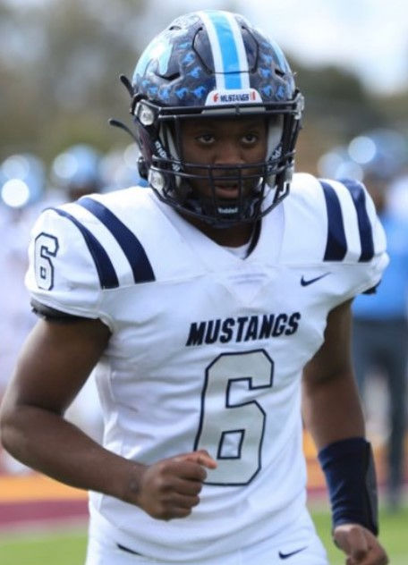 Downers Grove South Sophomore Running Back Deon Davis Talks Season ...