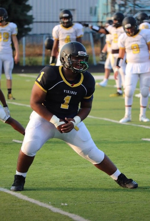 Meet St. Laurence's Offensive Lineman Myron Lewis Class Of 2020