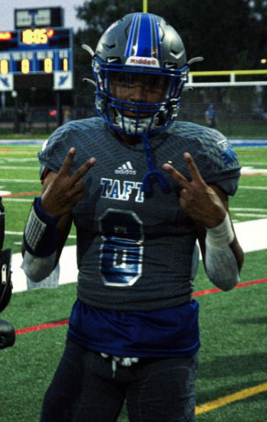 Deep Dish Football GOTW Player Spotlight:Class Of 22' Taft's Isaiah ...