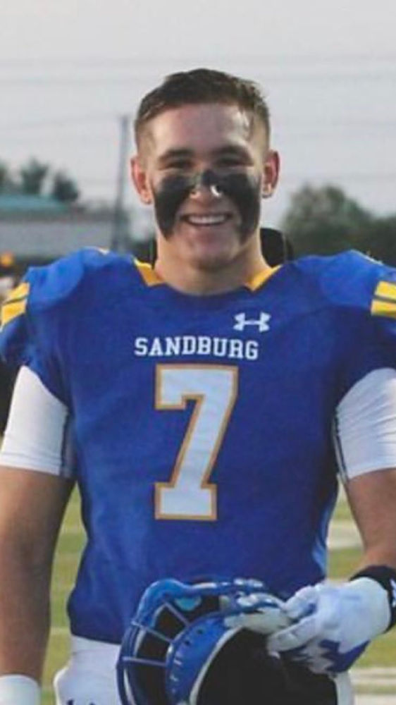 Sandburg's Alex Hirschfield Star Linebacker Class Of 2019 Talks ...