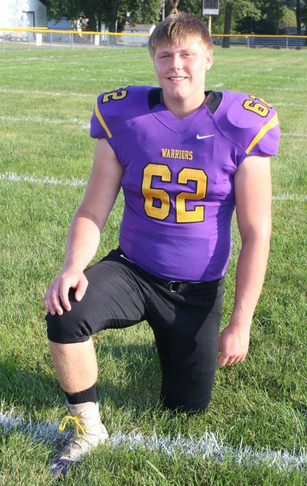 Meet 6'6 Offensive Tackle Casey-Westfield's Luke Richards Class Of 2019