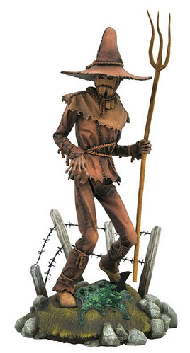Diamond Select DC Gallery Scarecrow Statue | Singapore