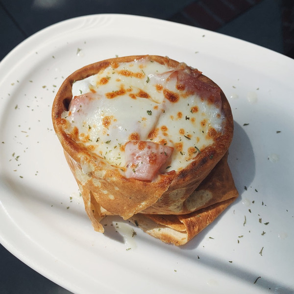 French | Les Crepes Carytown | United States