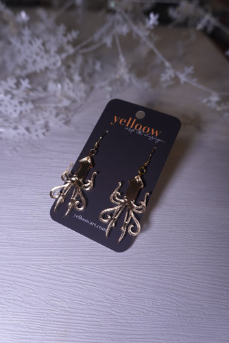 Golden Squid | Yelloow Art & Design