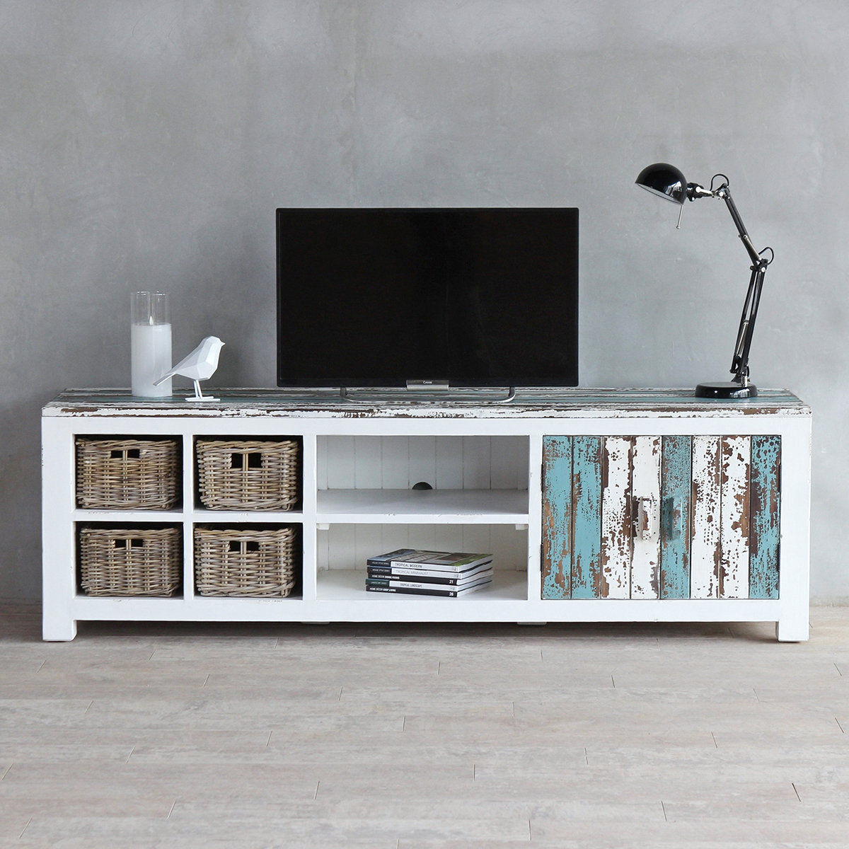 Aimann TV Cabinet | KAYULAMA