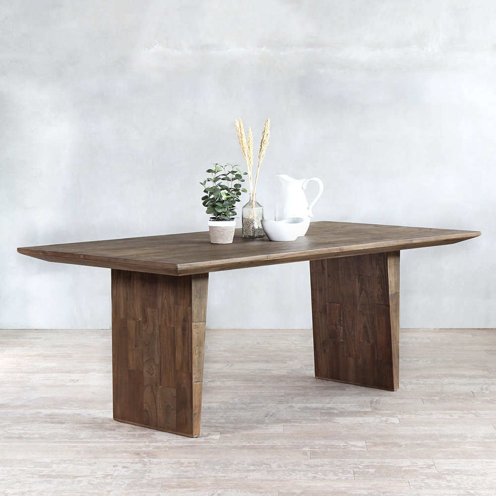 KAMA Dining Table | KAYULAMA