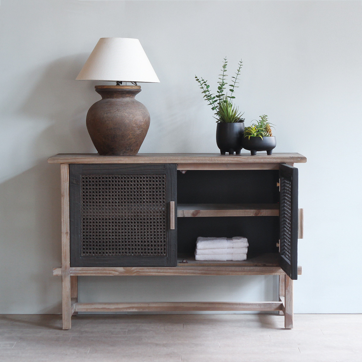 MOON Sideboard 2 Doors | KAYULAMA