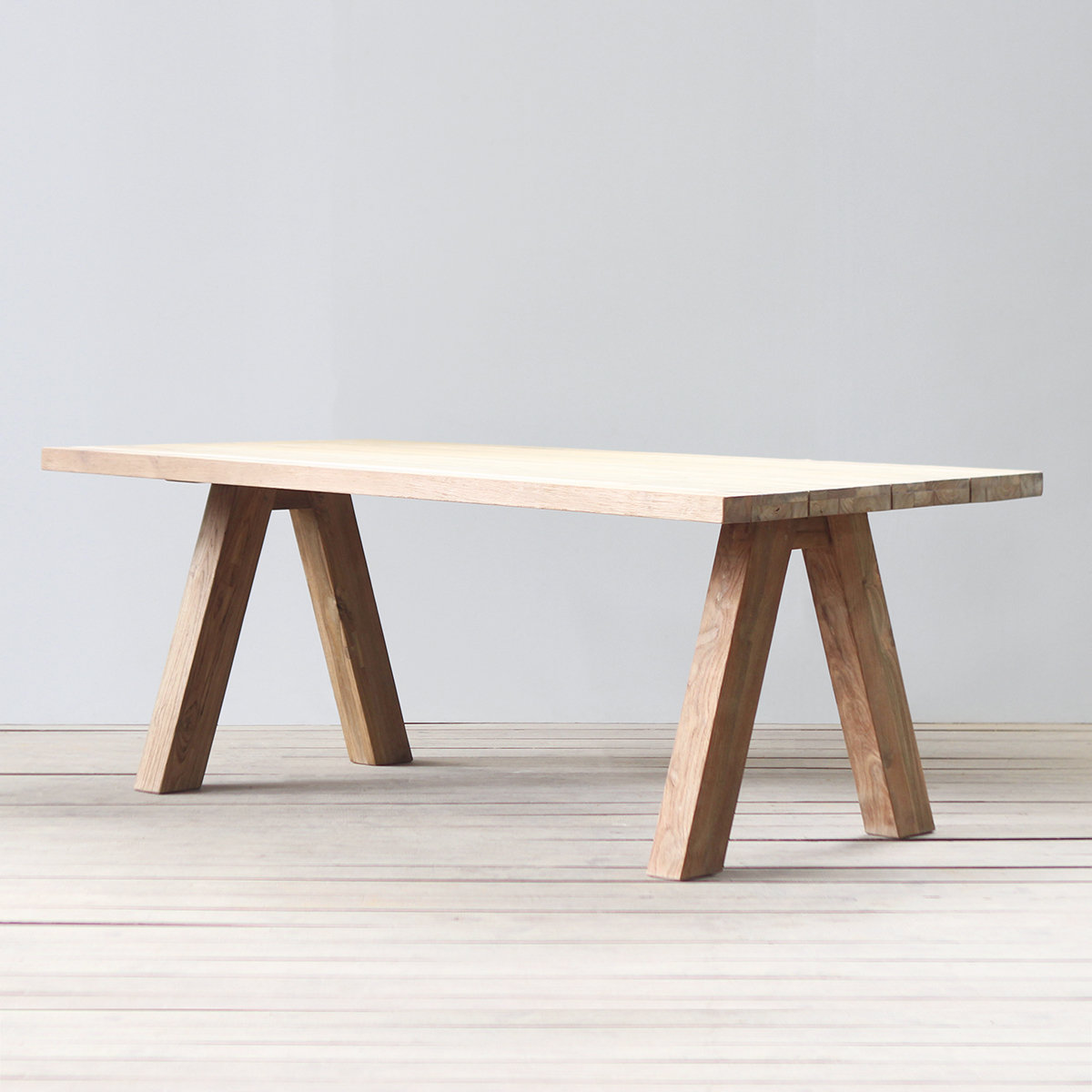 Alpha Dining Table | KAYULAMA