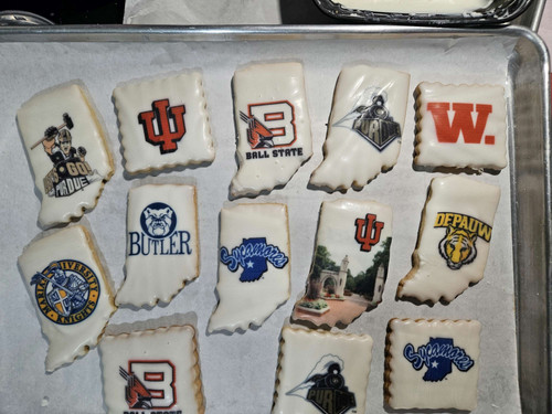 Custom cookies - Indiana Graduation by the dozen | qualityingredients