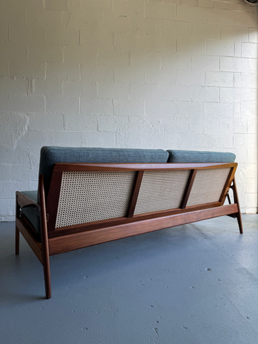 Fler 'Narvik' day/night sofa | Tangerine & Teal