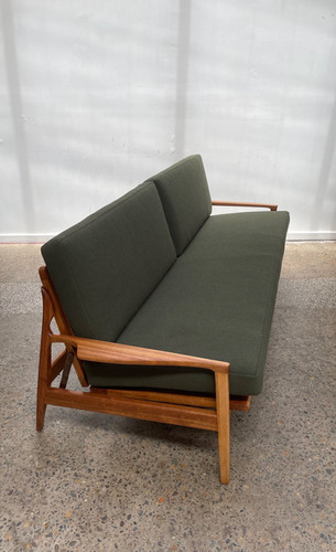 Fler ‘Narvik' day/night sofa | Tangerine & Teal