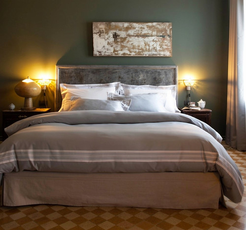 SIGNATURE Bed: MAKO Bordered | HOUSE of CASTELLO