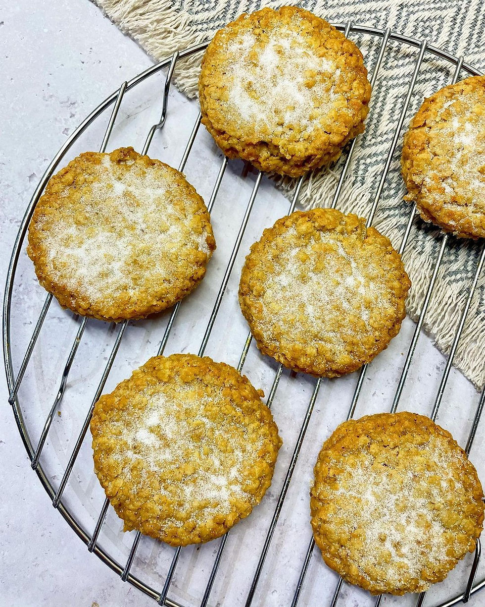 JILL BAKES | Old School Flakemeal Biscuits