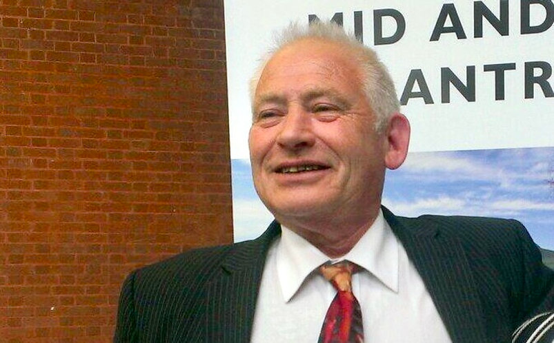 Tributes paid following passing of dedicated former councillor Sam Hanna