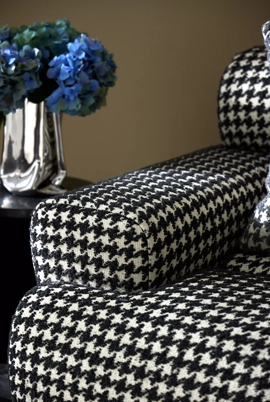 Mario Fabric | theupholstress-site