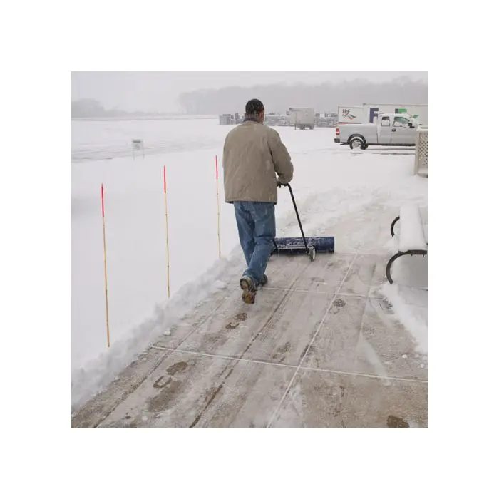 Reflective Bamboo Driveway Marker/Stake | rocknwood.com Retail