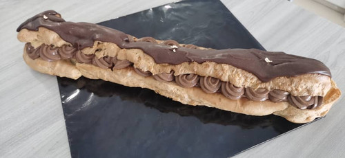 Giant Eclair | Cuisine Boleh